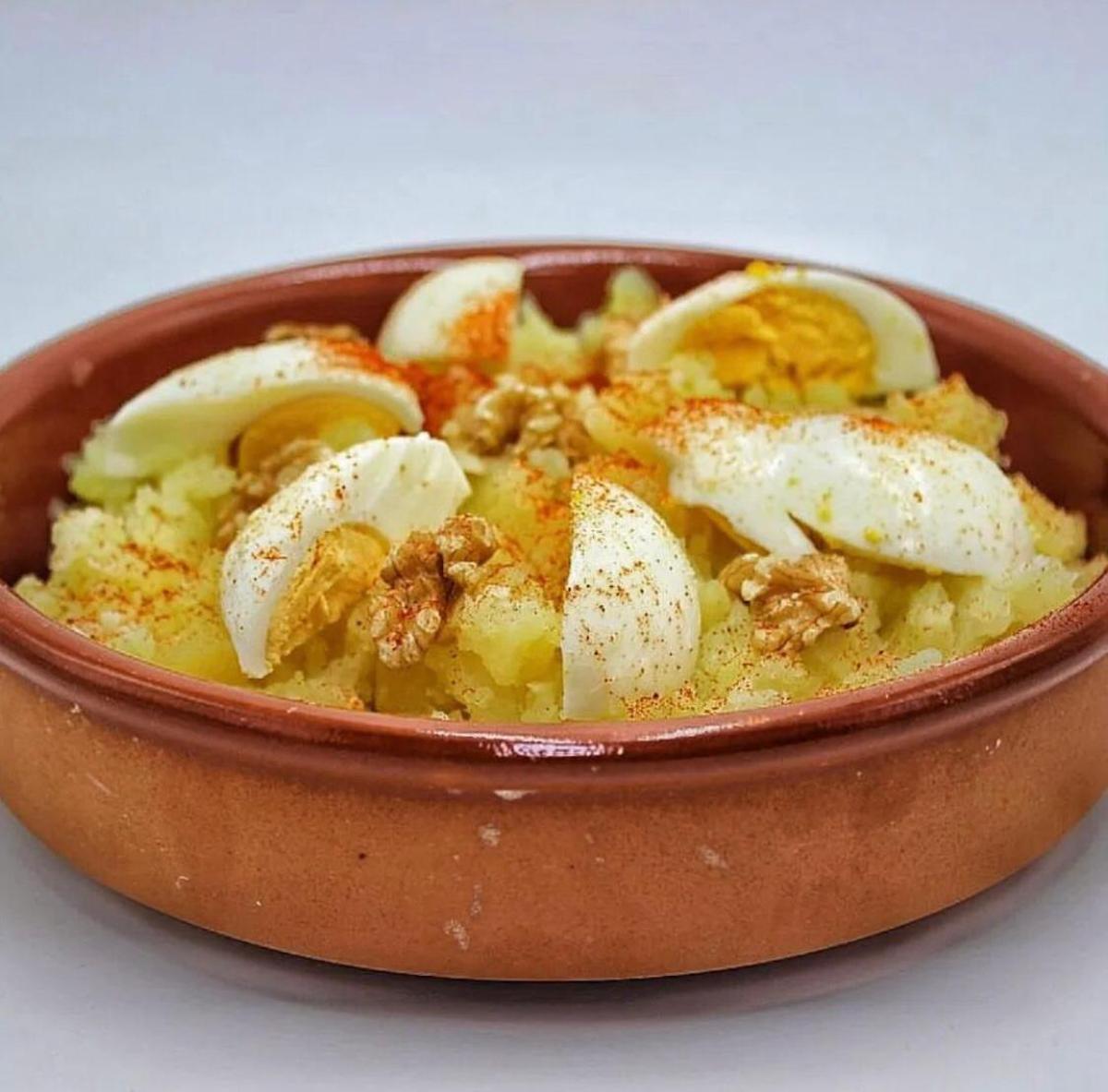 LAS RECETAS DE DAVID GIBELLO | Atascaburras: el plato manchego por ...