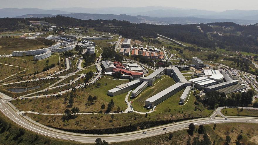 ¿Seguir creciendo en el campus o mudarse? - Faro de Vigo