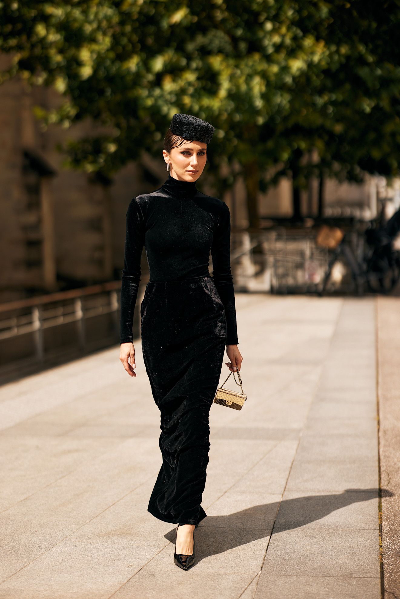 Mary de Dinamarca tiene el vestido de terciopelo y de inspiración ...