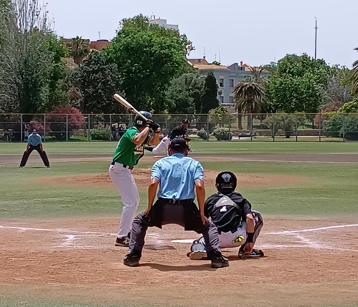 Astros de Valencia y Marlins de Tenerife pasan a semifinales de la ...