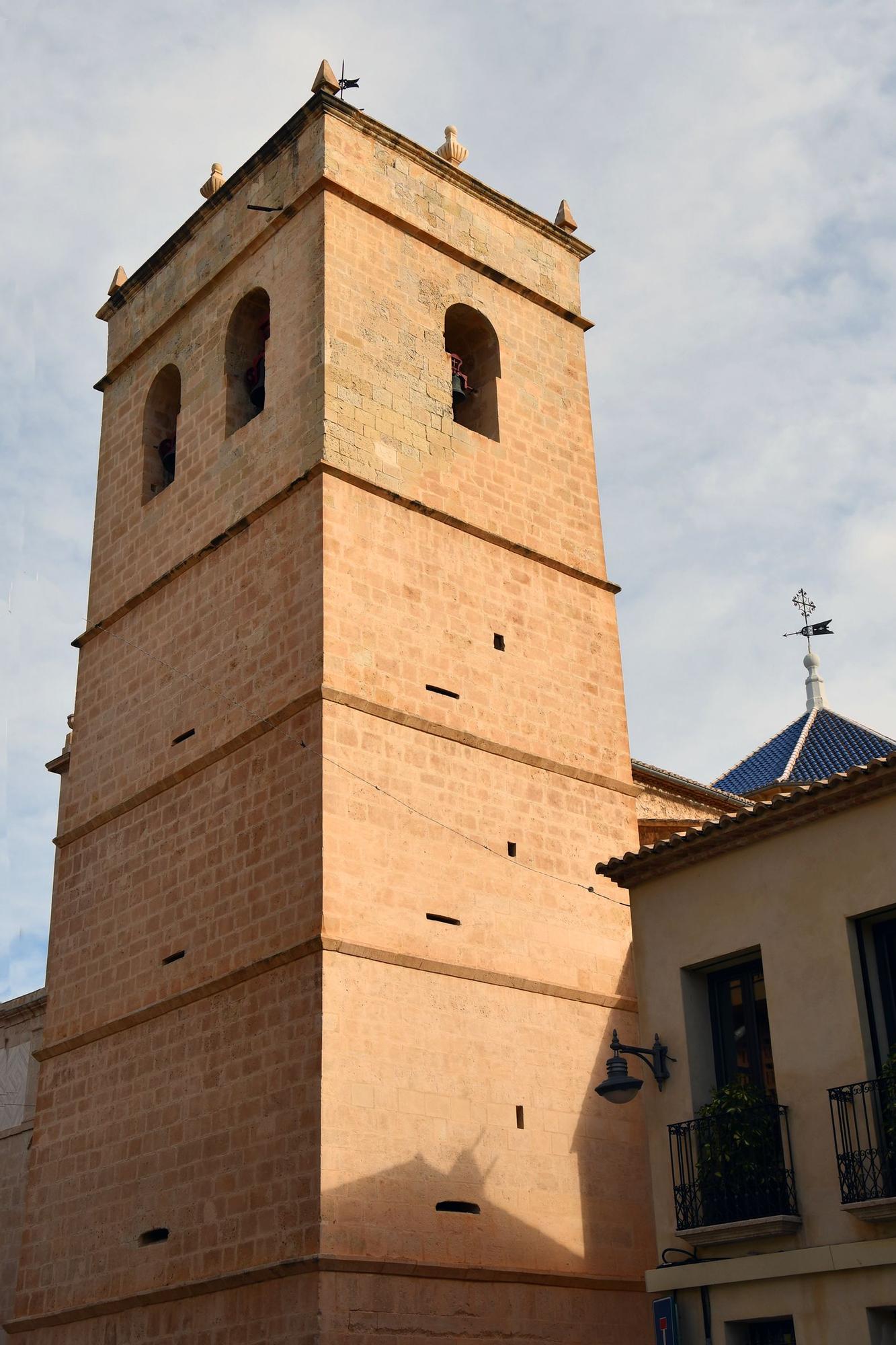 La Torre de la Iglesia de Mutxamel “envejece” un siglo - Información