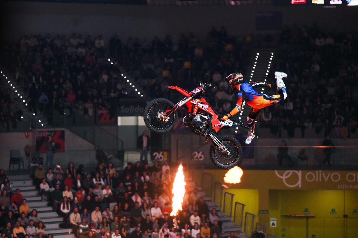 PLAZA DE TOROS CASTELLÓN MOTO FREESTYLE, El Soloflow Freestyle de la ...