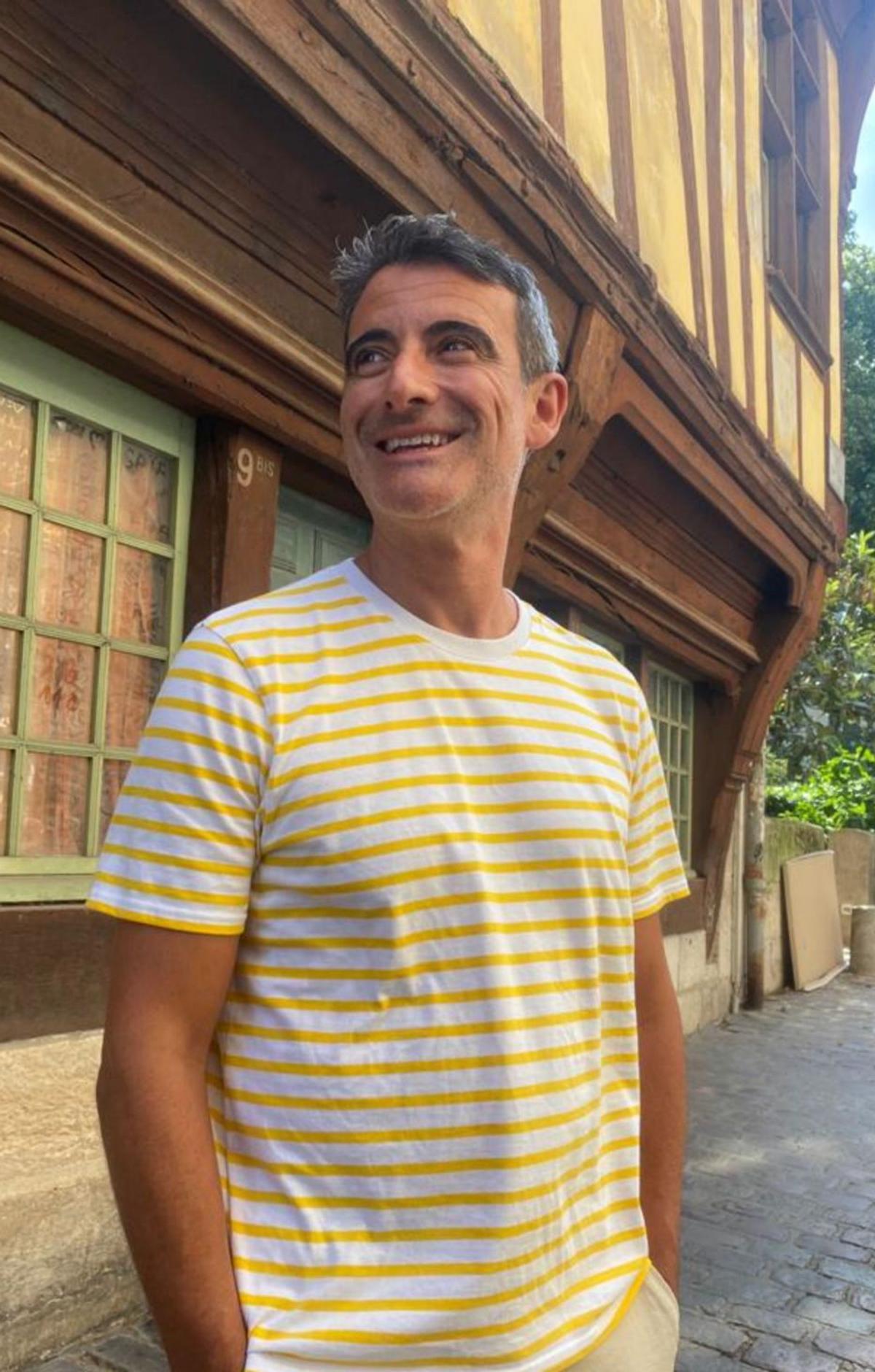 Mario Menéndez, un gijonés en el trono de la moda «marinière» - La ...