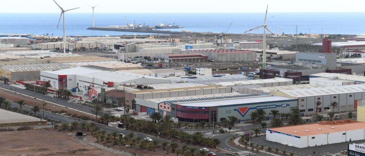 Arinaga construye otro depósito de agua para asegurar el abastecimiento ...