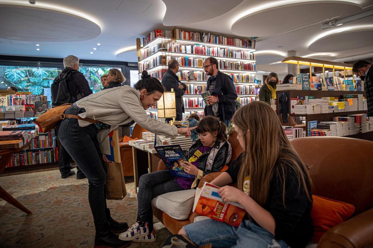 Cinco librerías especiales para visitar en Sant Jordi... y cualquier ... Cinco librerías especiales para visitar en Sant Jordi... y cualquier ...