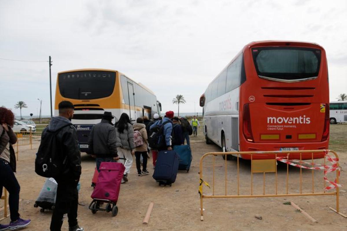 Usuarios de Rodalies critican el caos ferroviario de este sábado ...