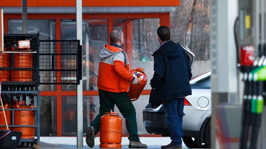 La mitad de los hogares valencianos ha bajado la calefacción para ahorrar
