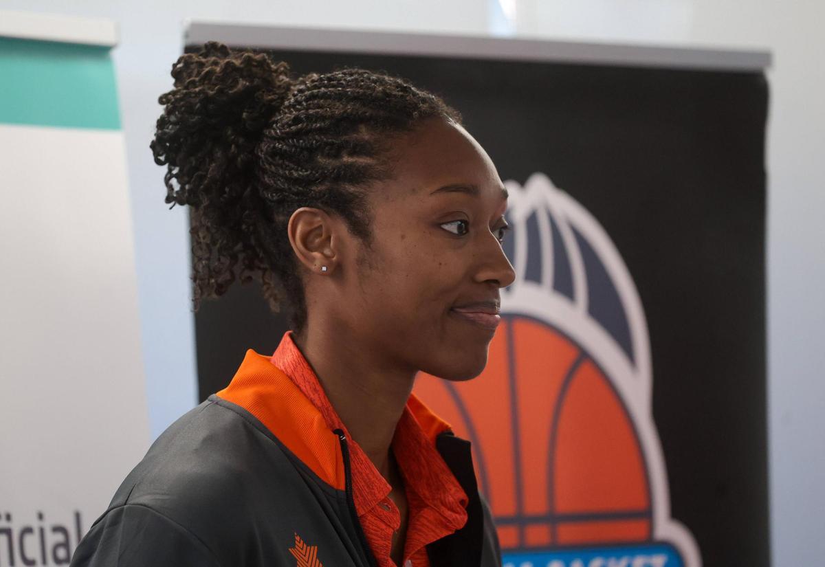 Kayla Alexander vuelve a la LF Endesa tras su adiós al Valencia Basket