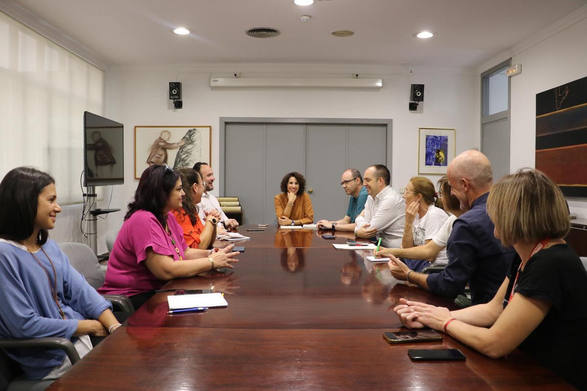 Alcaldes de Manises y Dénia se unen por la reversión