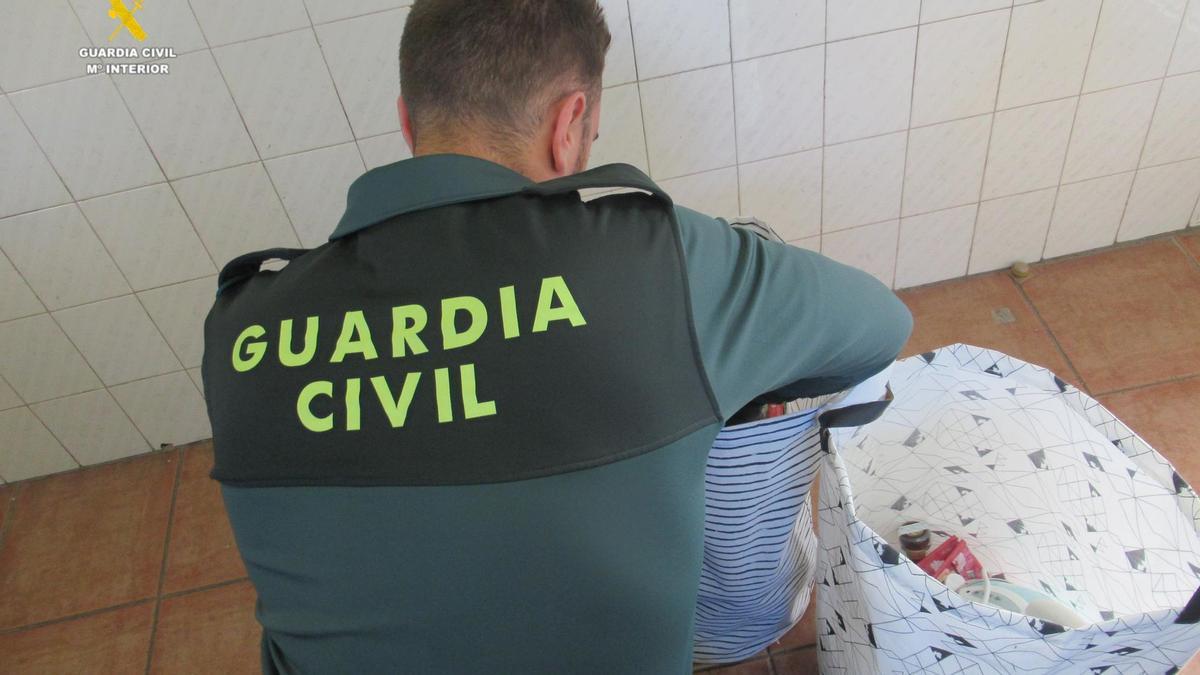 Sorprendido Un Ladrón Que Había Robado Horas Antes En Una Vivienda De Onda