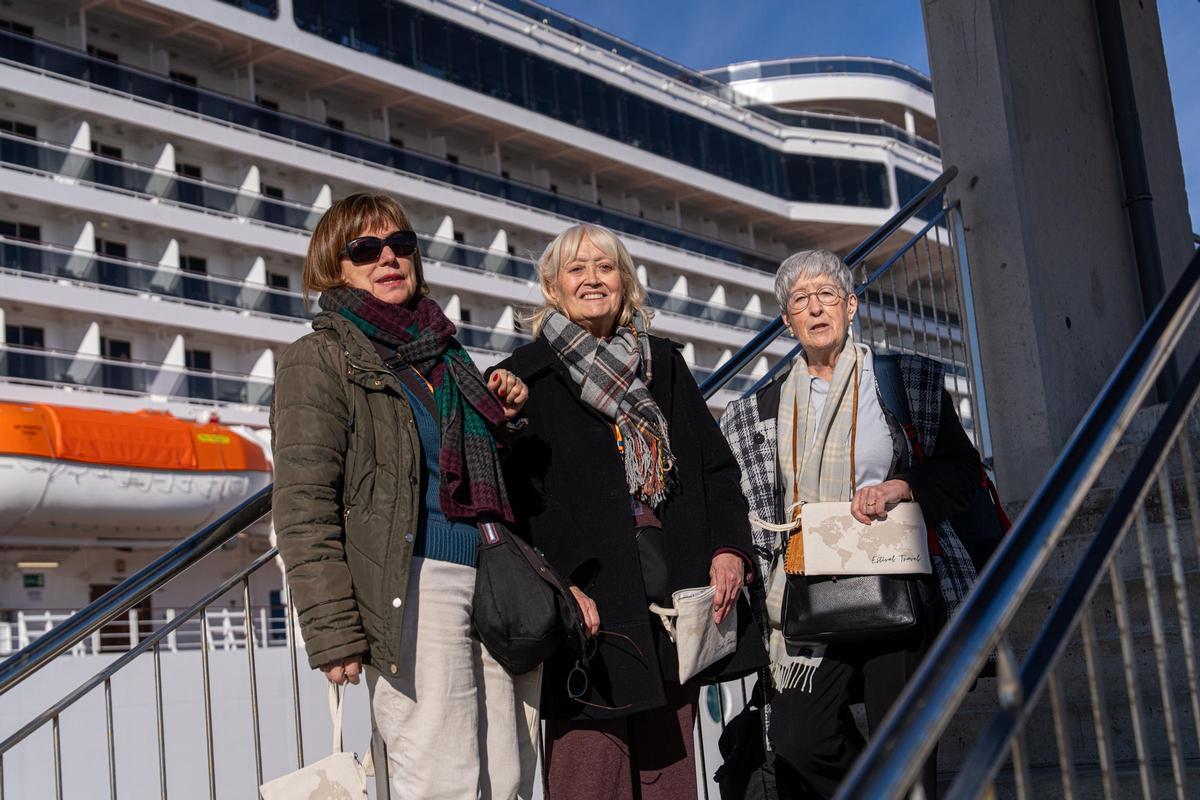 Pilar, Maria Cinta y Mari Cruz, de 73 a 68 años, a punto de dar la ...