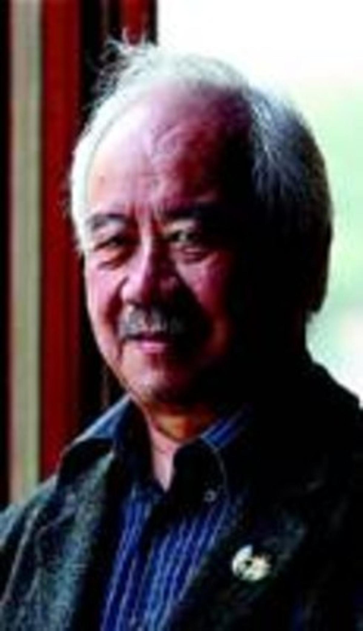 Nwe Aung: "Los militares birmanos lo controlan todo"