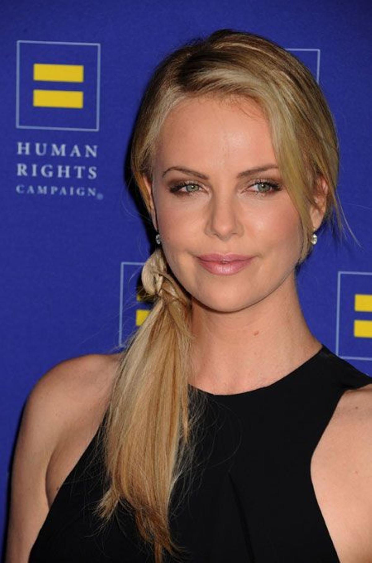 Coletas a la última - Woman