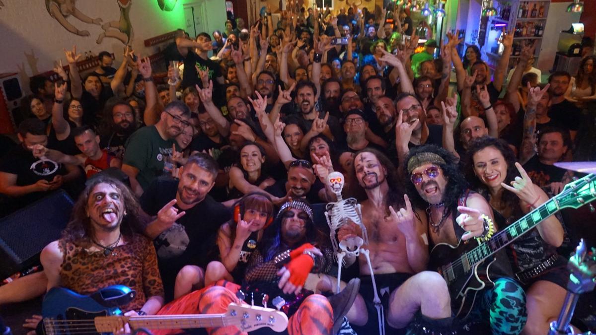 Un concierto de rock recuerda en Alcoy a Toni Jordà
