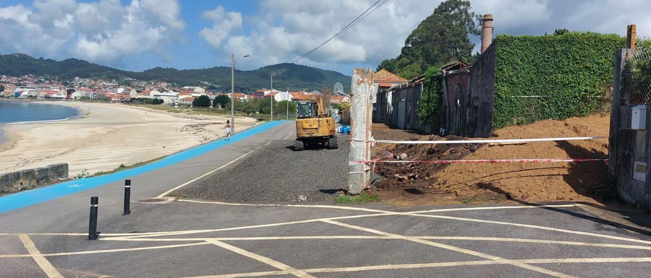 COSTAS RECUPERA TERRENO EN CANGAS: Replanteó en Rodeira