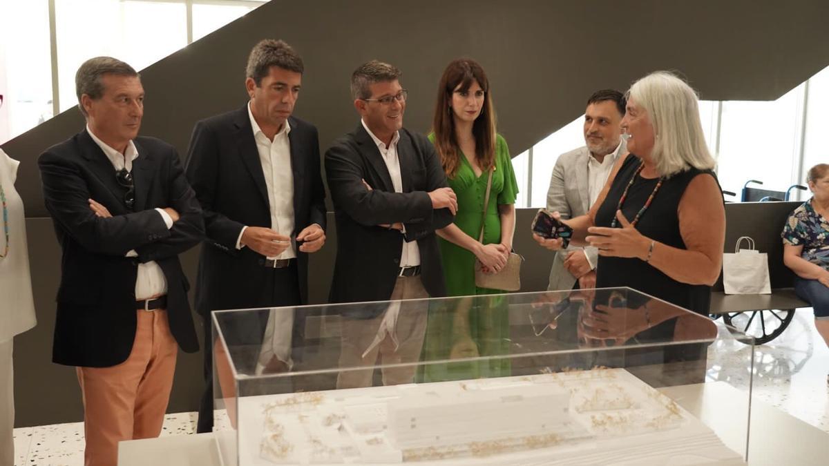 Mazón promete agilizar el nuevo hospital de Ontinyent y recuperar la ...