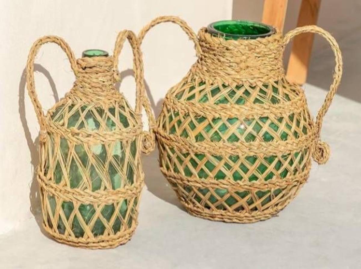 Pon una damajuana en tu salón y pétalo con lo último en decoración - Cuore