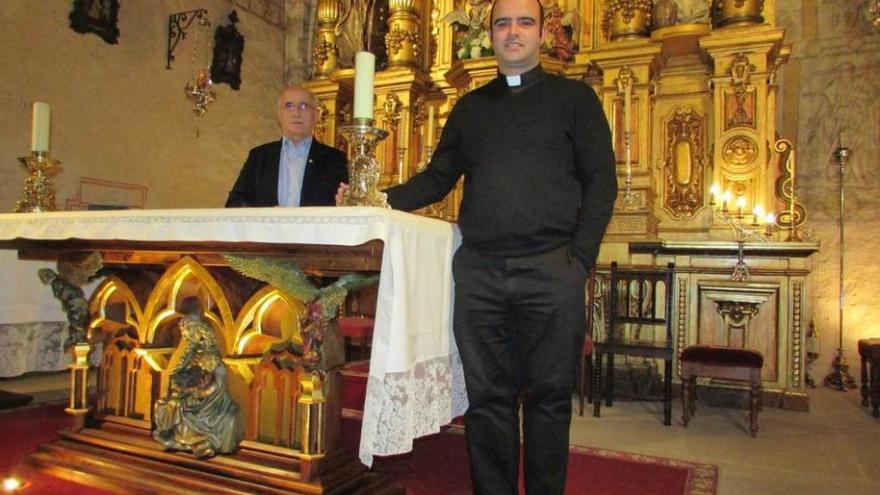 Daniel Rojo, el primer cura cabraliego en cincuenta años, canta misa en ...