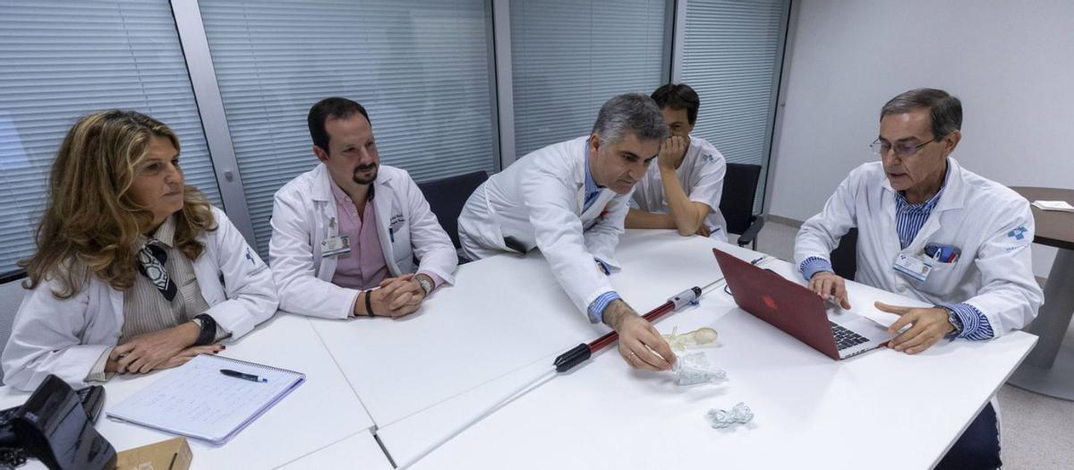 Doce horas en el quirófano para salvar la arteria más vital: así se ...