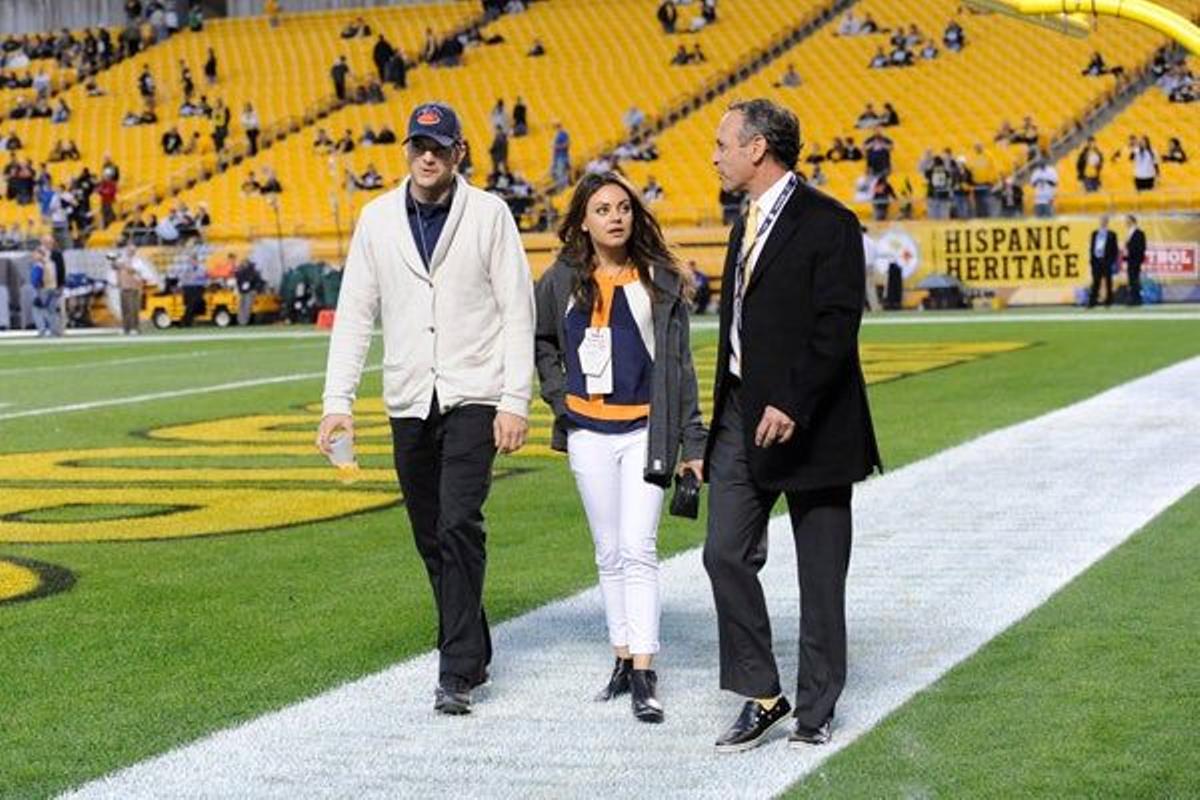 Mila Kunis y Ashton Kutcher presumen de amor - Cuore