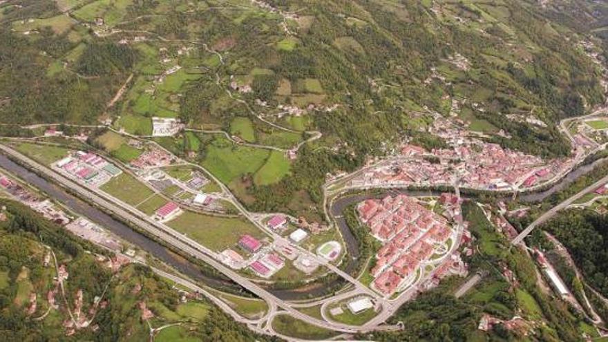 Una pola dentro de otra que está dentro de otra... s Sotrondio en la ...