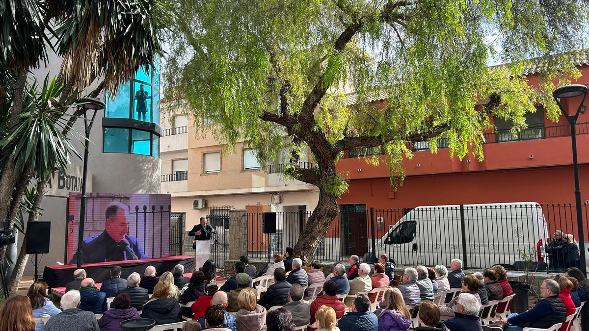 El PSPV del Camp de Túria arropa a Robert Raga como candidato en Riba-roja