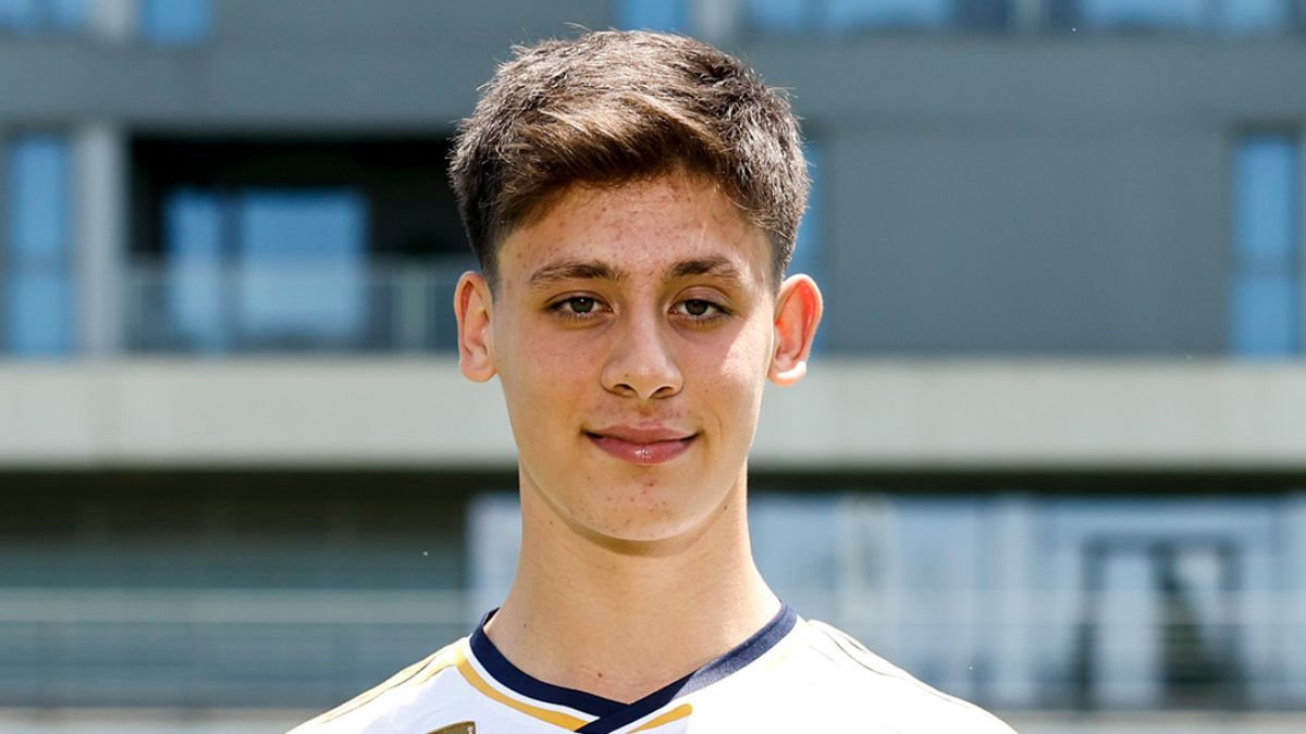 Arda Güler ya saboresa su debut con el Real Madrid