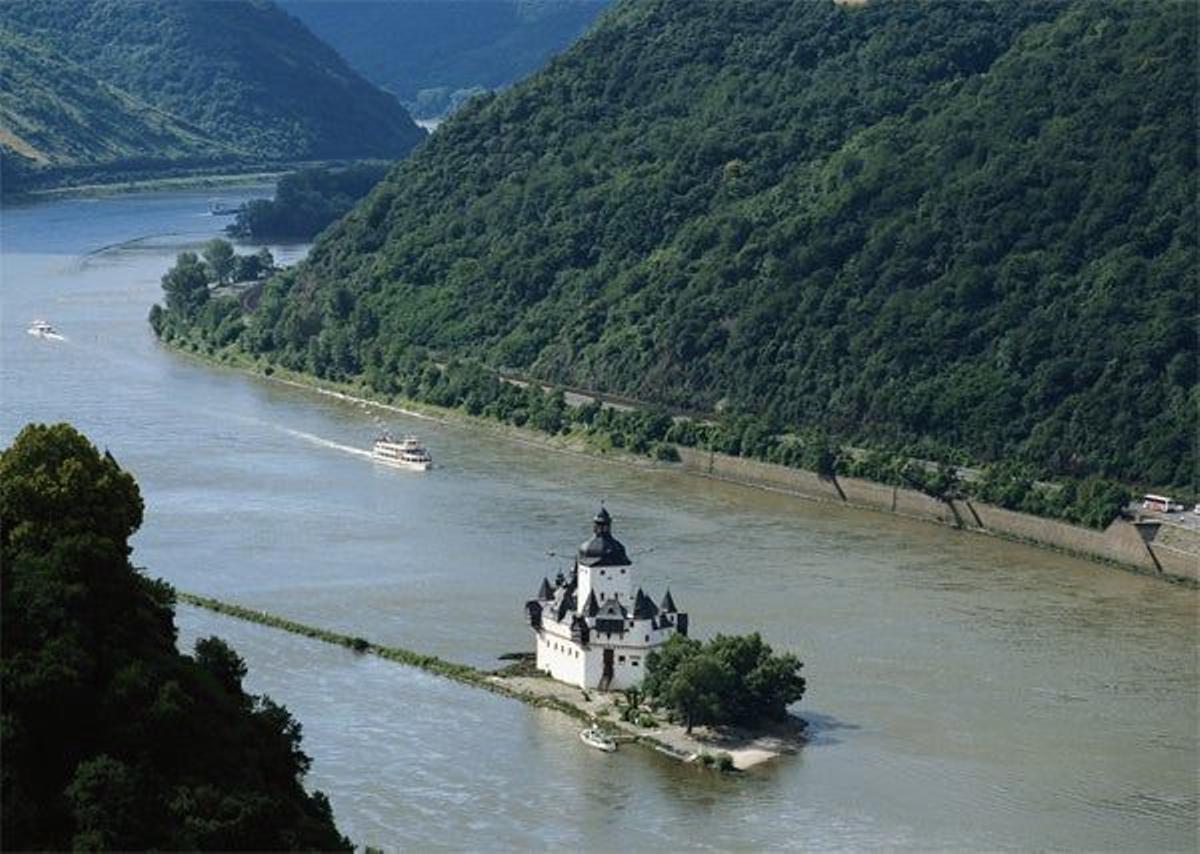 30 Aniversario Viajar. Los 30 grandes viajes que hay que hacer en la ...