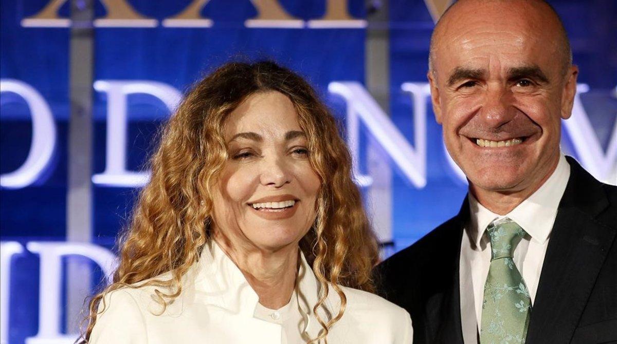 Ángela Becerra gana el Lara con una historia de denuncia social