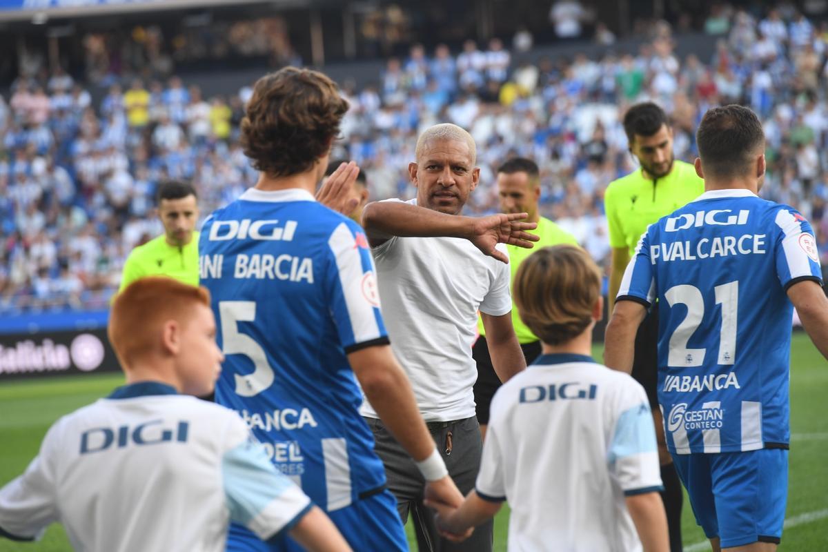 A CORUÑA DJALMINHA HOMENAJE RIAZOR Djalminha, el único que brilló