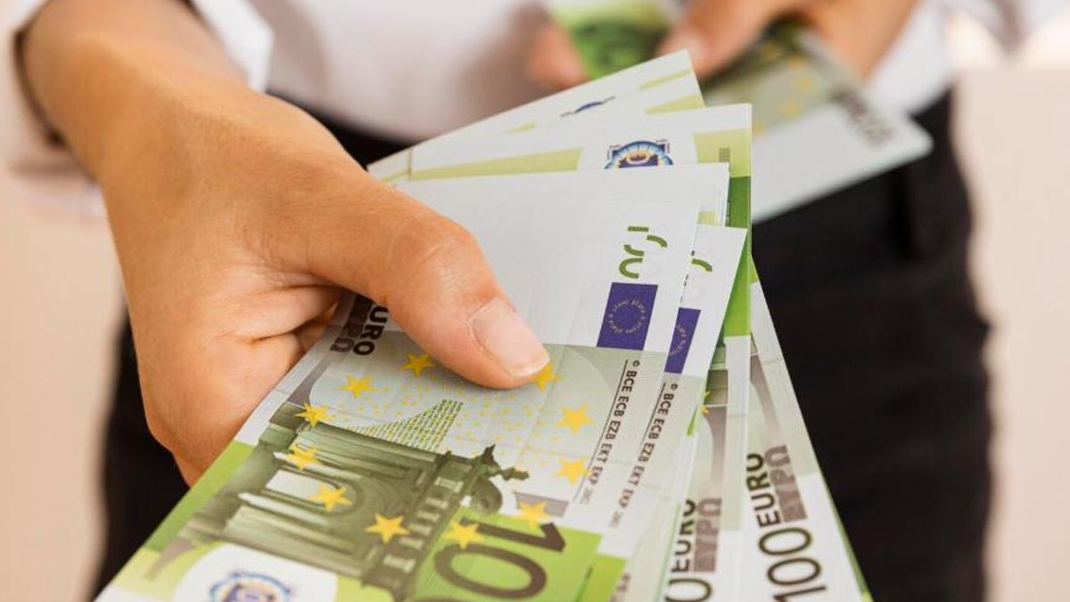 COBRA LA NÒMINA SENSE ANAR A TREBALLAR: això és el que ha passat a un ...