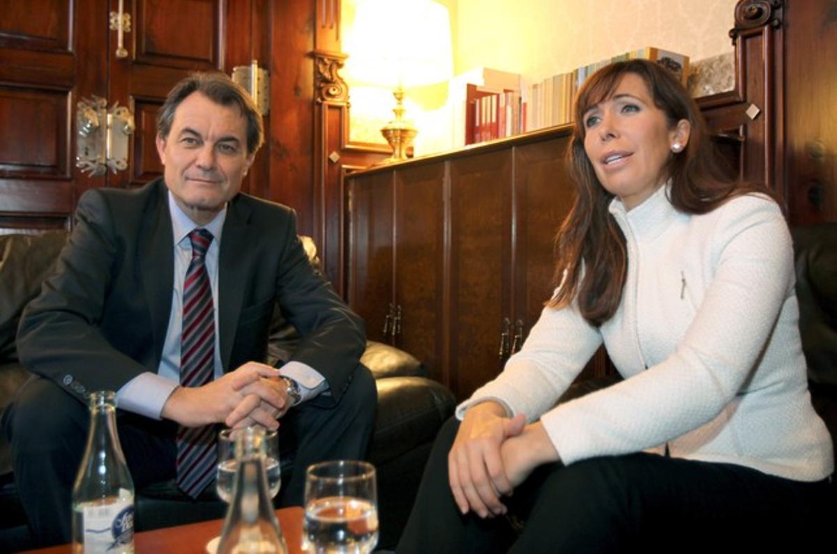 Camacho pide a Mas que el primer pleno sea extraordinario sobre la ...