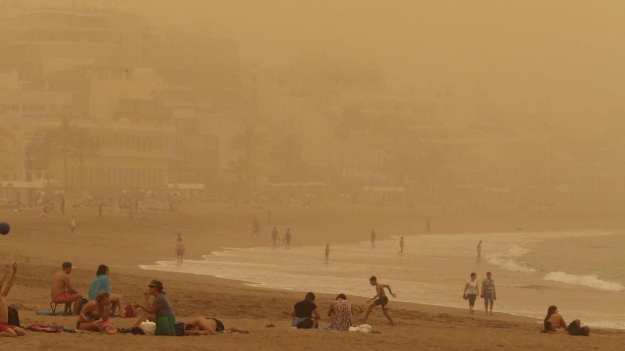 Calima en Canarias: Un año de la histórica jornada de calima en Canarias