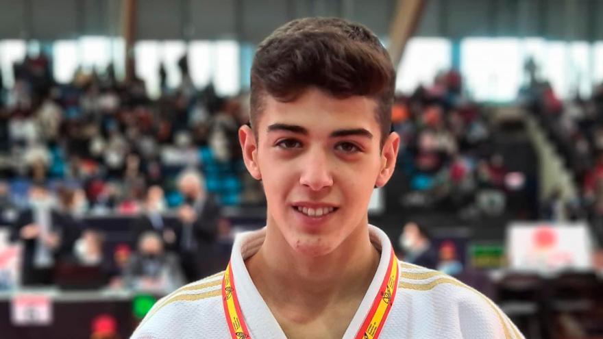 Oro de Estrella López y bronce cadete de Lucas Santamaría en el Nacional