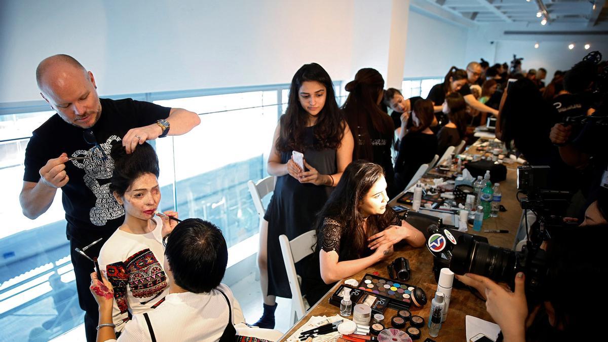 Reshma Kureshi desfila en la Pasarela de Nueva York - Woman