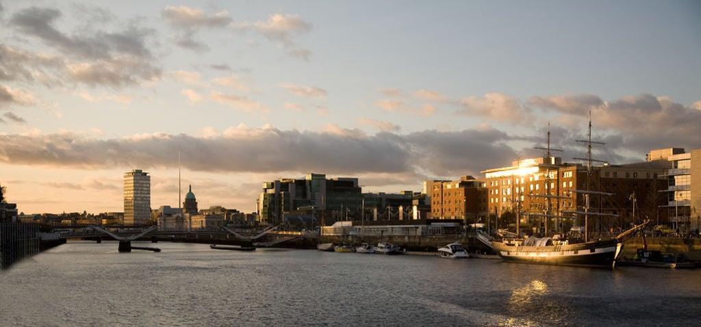 Descubre la Irlanda de 'Normal People', la nueva serie de moda - Viajar