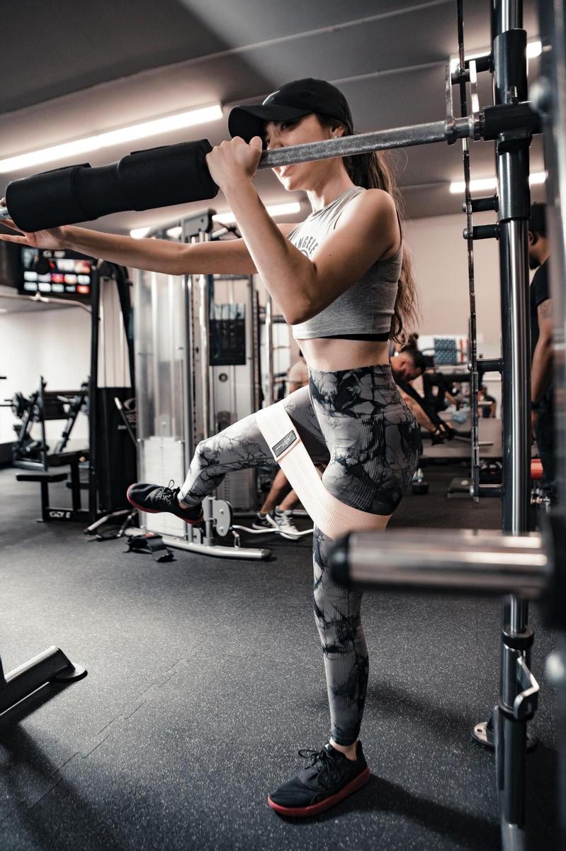 EJERCICIOS GLÚTEOS | Clamshell, el ejercicio perfecto para tonificar ...