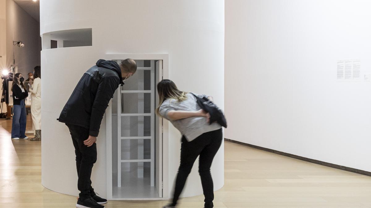 El IVAM abre las celdas de Absalon