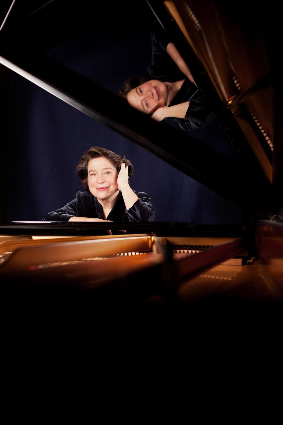 La pianista rusa Elisabeth Leonskaja abre la temporada de la Sociedad ...