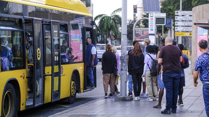 Medio centenar de paradas de guagua tendrán nuevos postes inteligentes ...