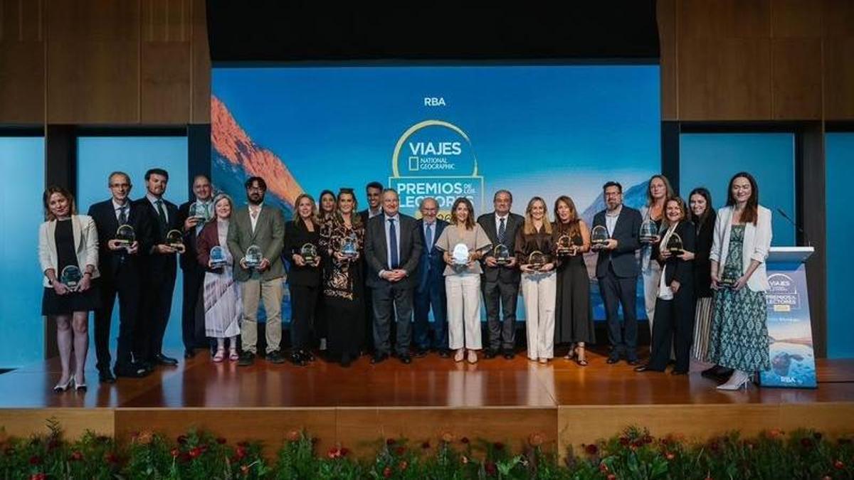 TURISMO LLANES | El alcalde de Llanes recoge el premio al "Mejor ...