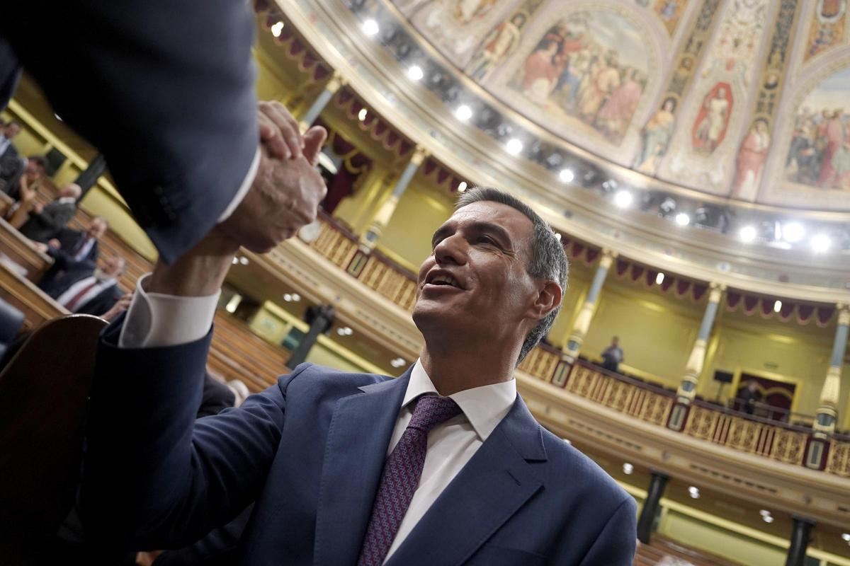 Pedro Sánchez, investido presidente del Gobierno | FOTOS