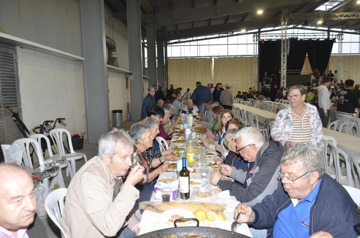 Multitudinario 'Dia de les paelles' de Moncofa - El Periódico Mediterráneo