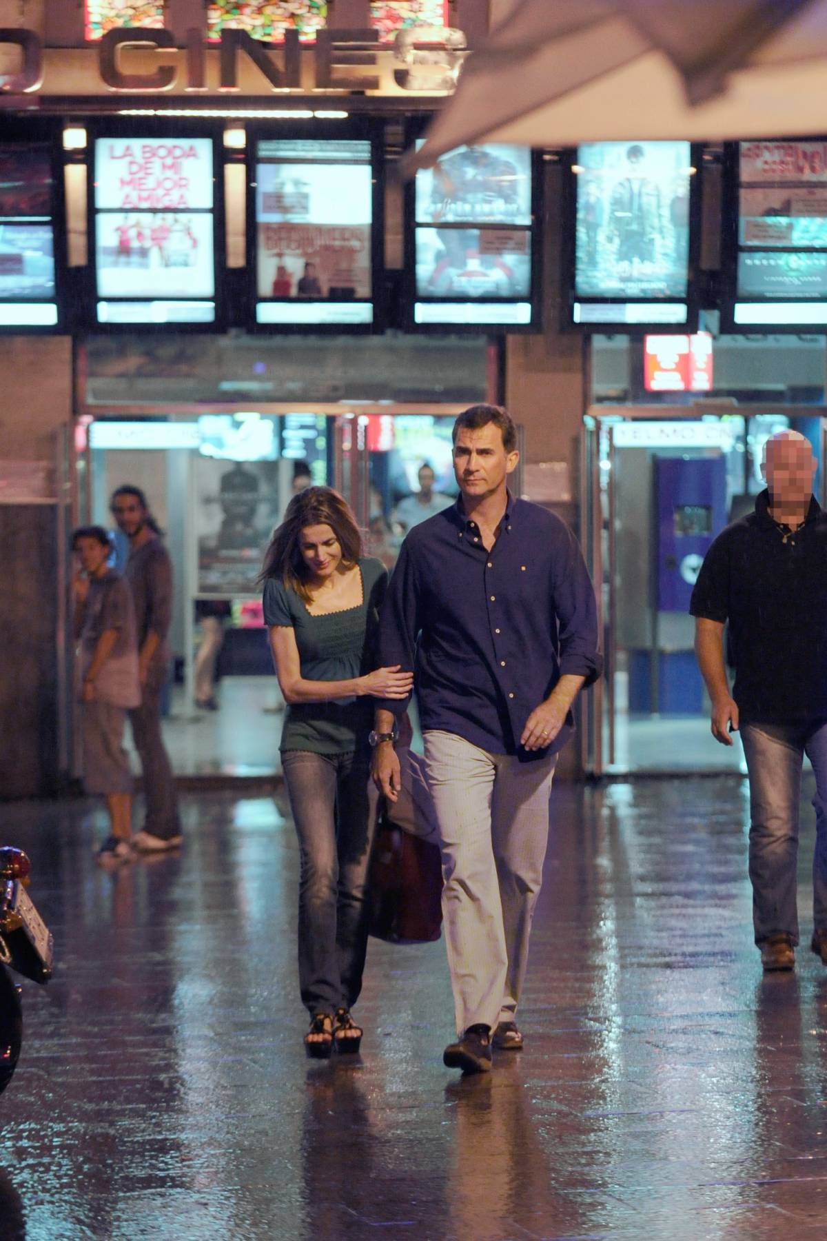El día que Verónica Sánchez acabó en el cine con los reyes Felipe y ...