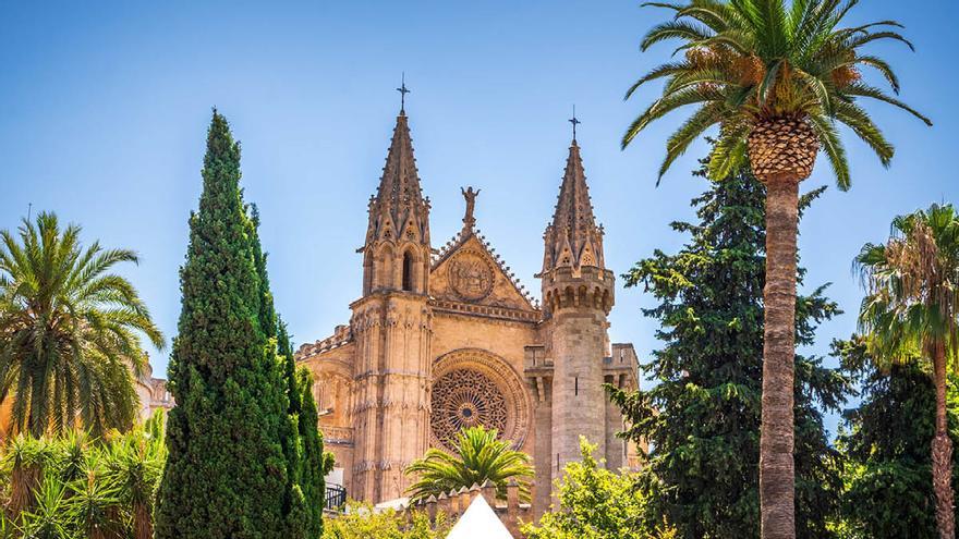 L escultura arquitectònica de la Catedral a l època medieval