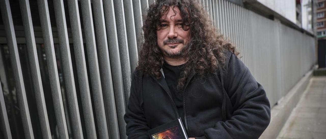 Víctor García, cantante de "WarCry": "Con el último disco los ‘haters ...