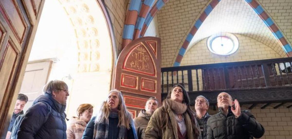 La Iglesia de Valmadrid recupera su belleza exterior