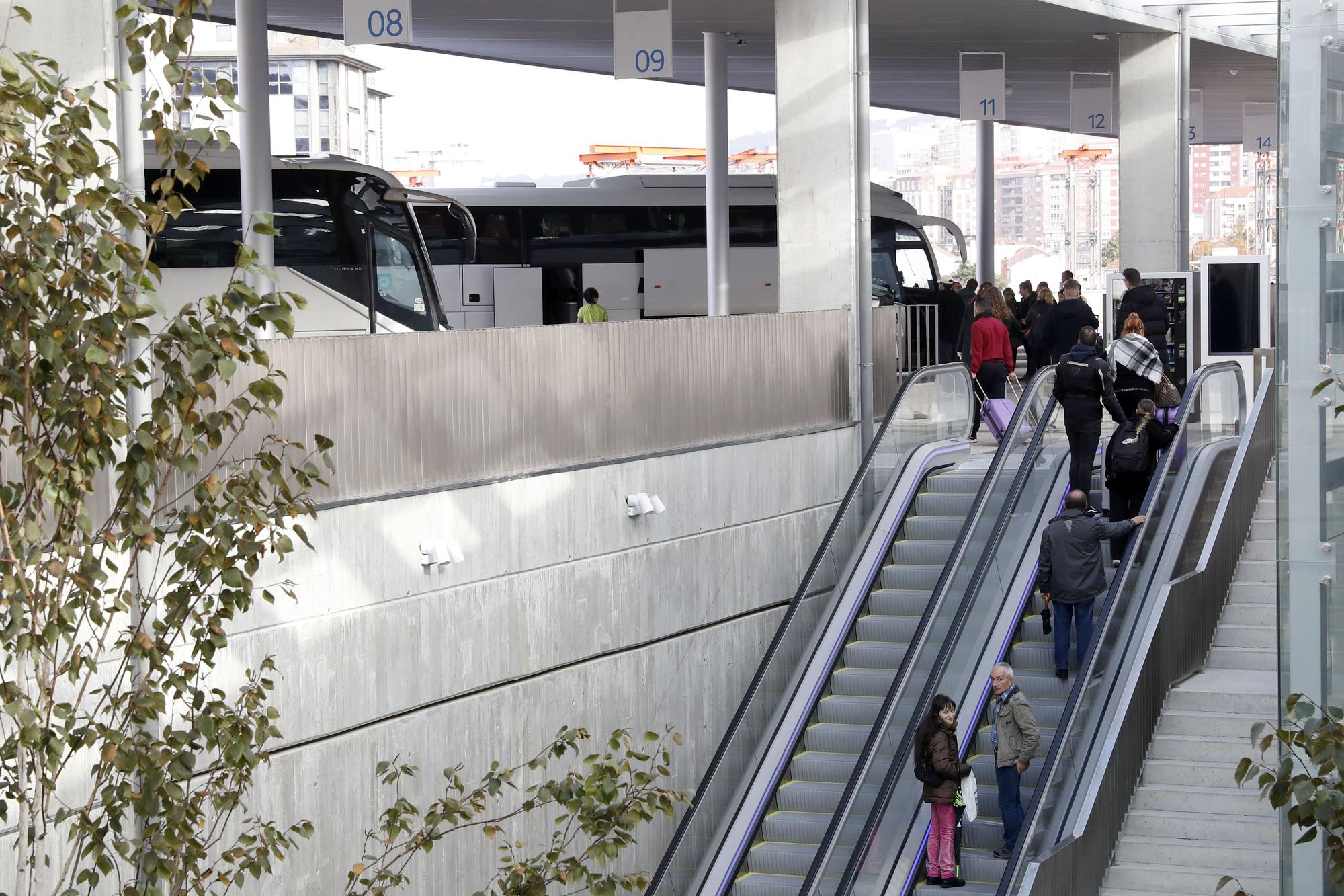 Vigo estrena la nueva estación de buses en Urzáiz