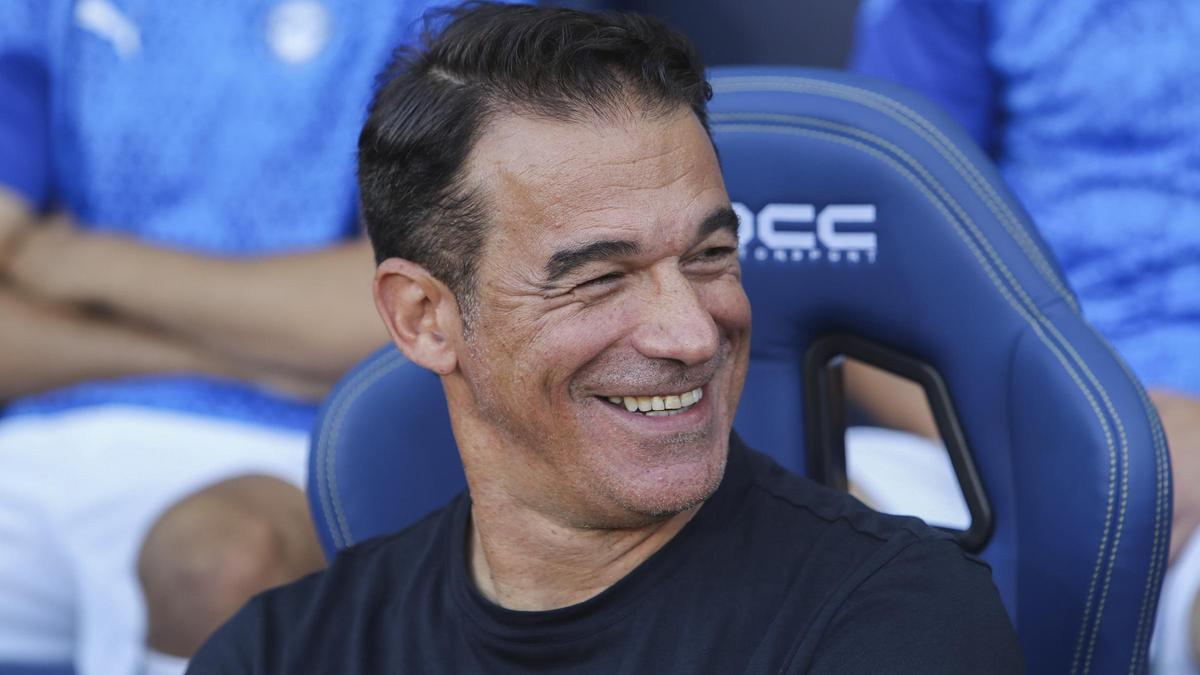 Luis García: “Nos falta poso y confianza con la pelota”