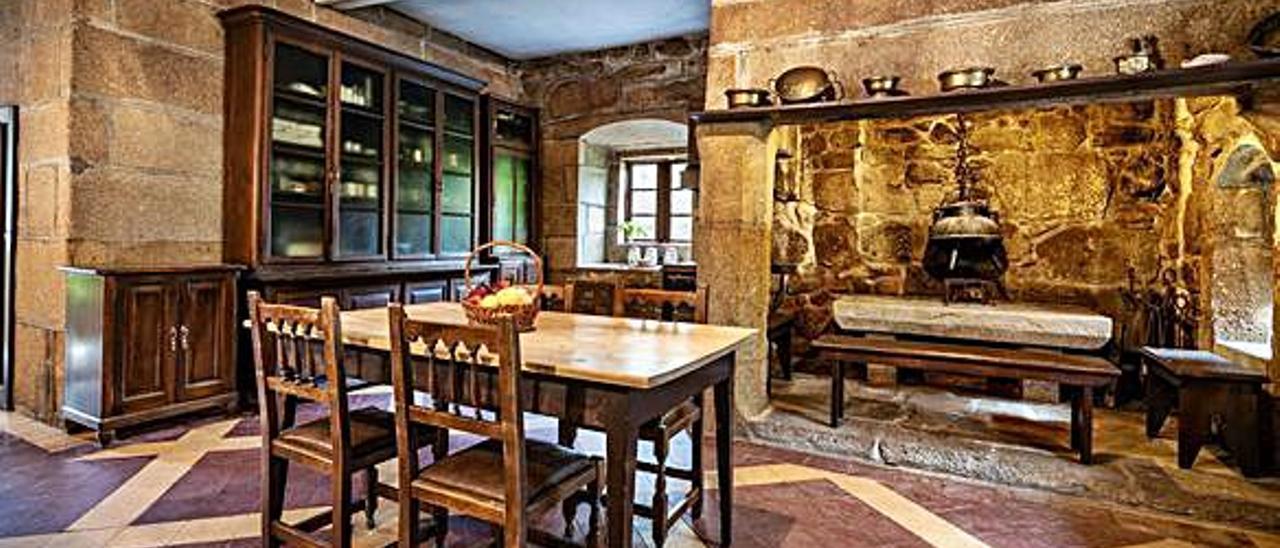 Un lujoso pazo urbano que busca comprador por 950.000 euros